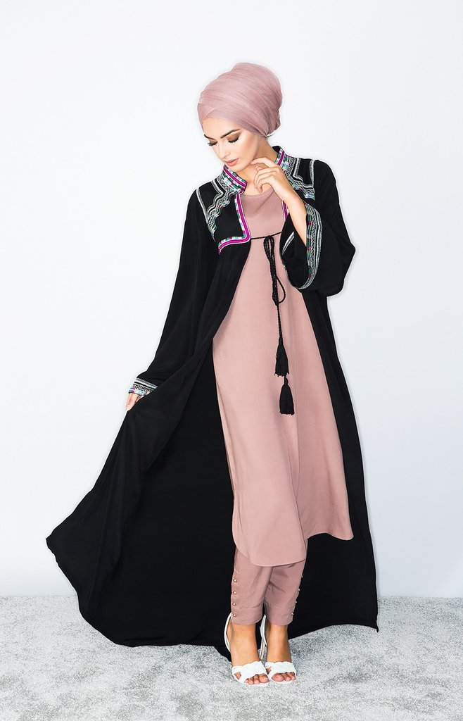Muslim fashion, burkinis and the rise of modestwear | Archetype®